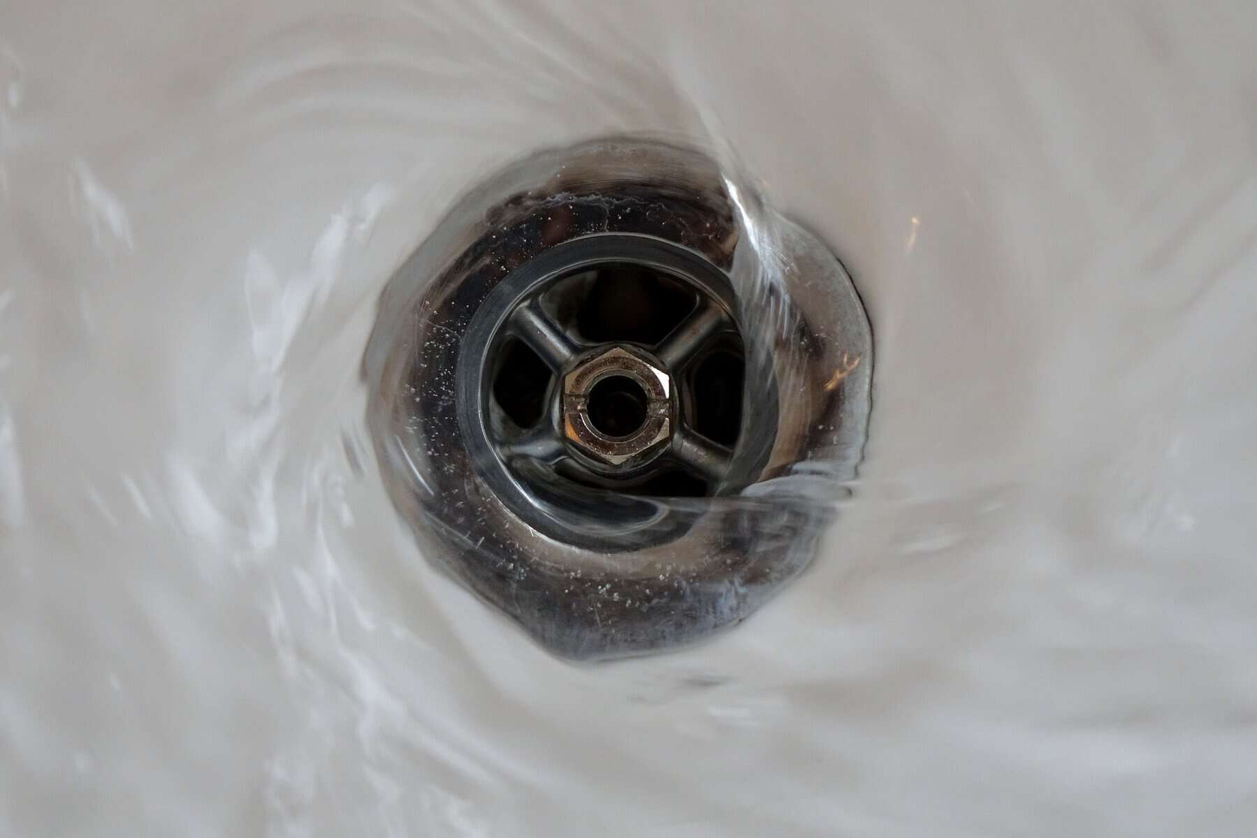 3 Top Tips to Survive a Water Shortage Emergency – Ridge Haven Homestead